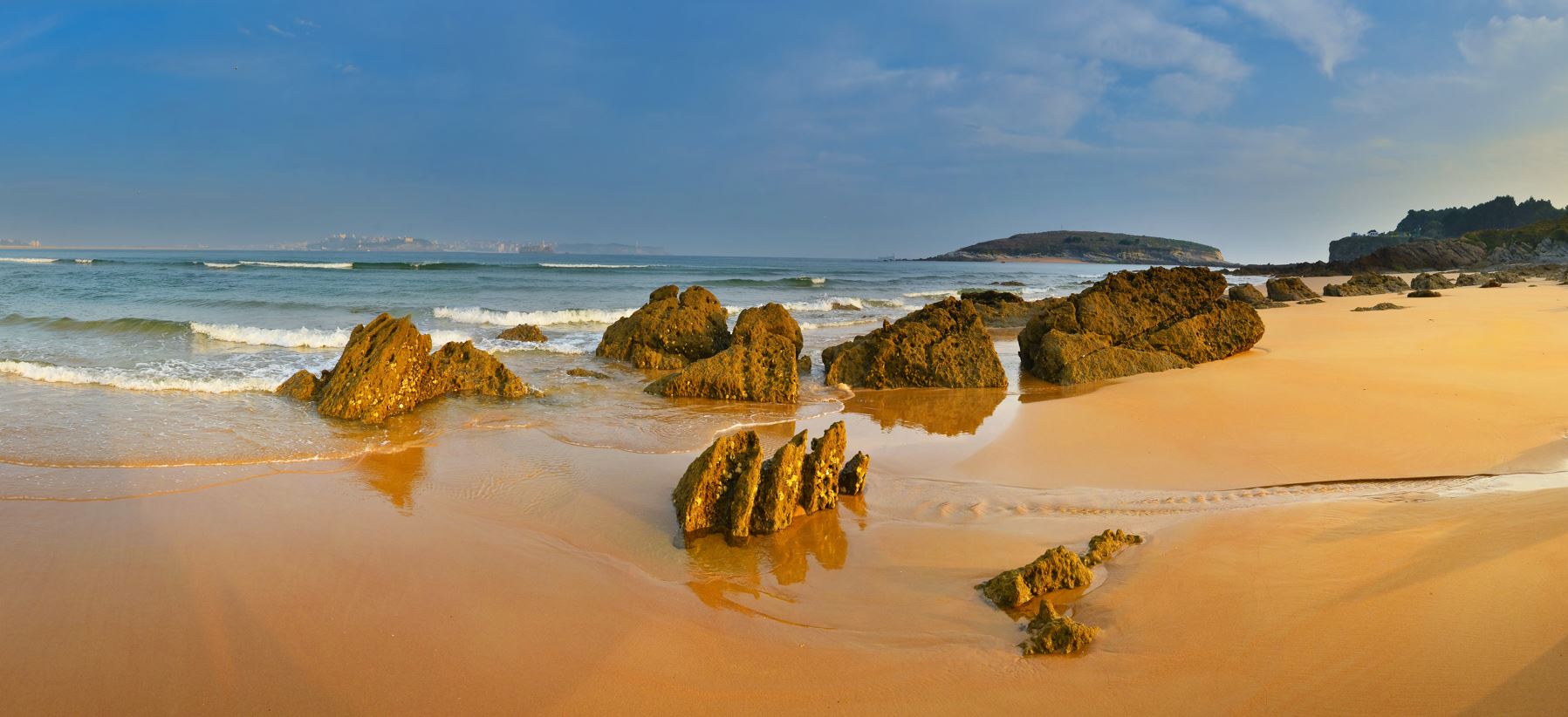 Surfing In Santander The Ultimate Guide - Dave In Spain