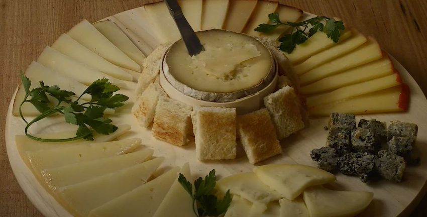 A Guide To The Types Of Spanish Cheese - Dave In Spain