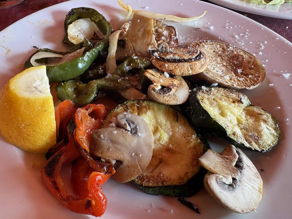 Aquilino Restaurante Lunch - Dave In Spain